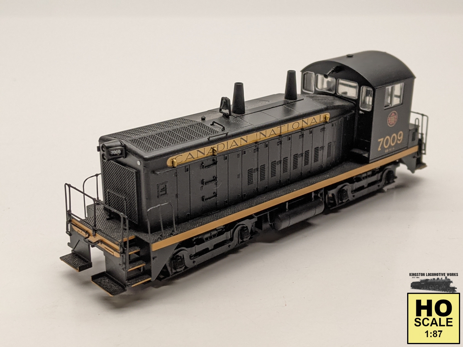 Proto 2000 96053 HO SW9/1200 Switcher - Canadian National / CN #7009 ...