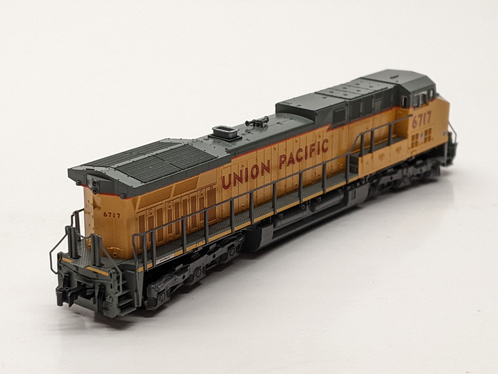 Kato 176-7037-1 N AC4400 - Union Pacific / UP #6717 - DCC Equipped For ...