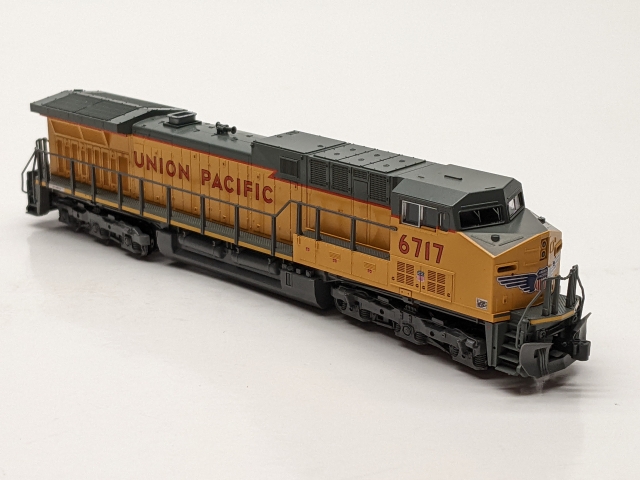 Kato 176-7037-1 N AC4400 - Union Pacific / UP #6717 - DCC Equipped For ...