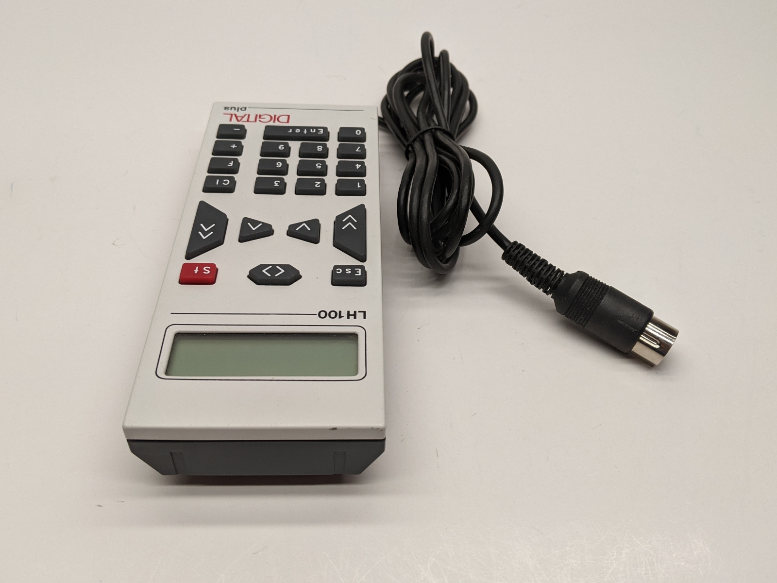 (Lot) Lenz LZV100 DCC System w/ 2x LH100 Throttles, XpressNet Panel ...