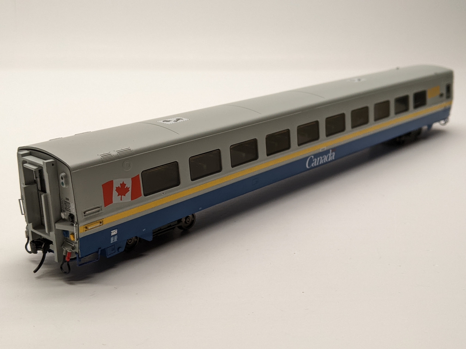 Rapido 108019 HO LRC Coach - VIA Rail "Canada Scheme" #3305 For Sale ...