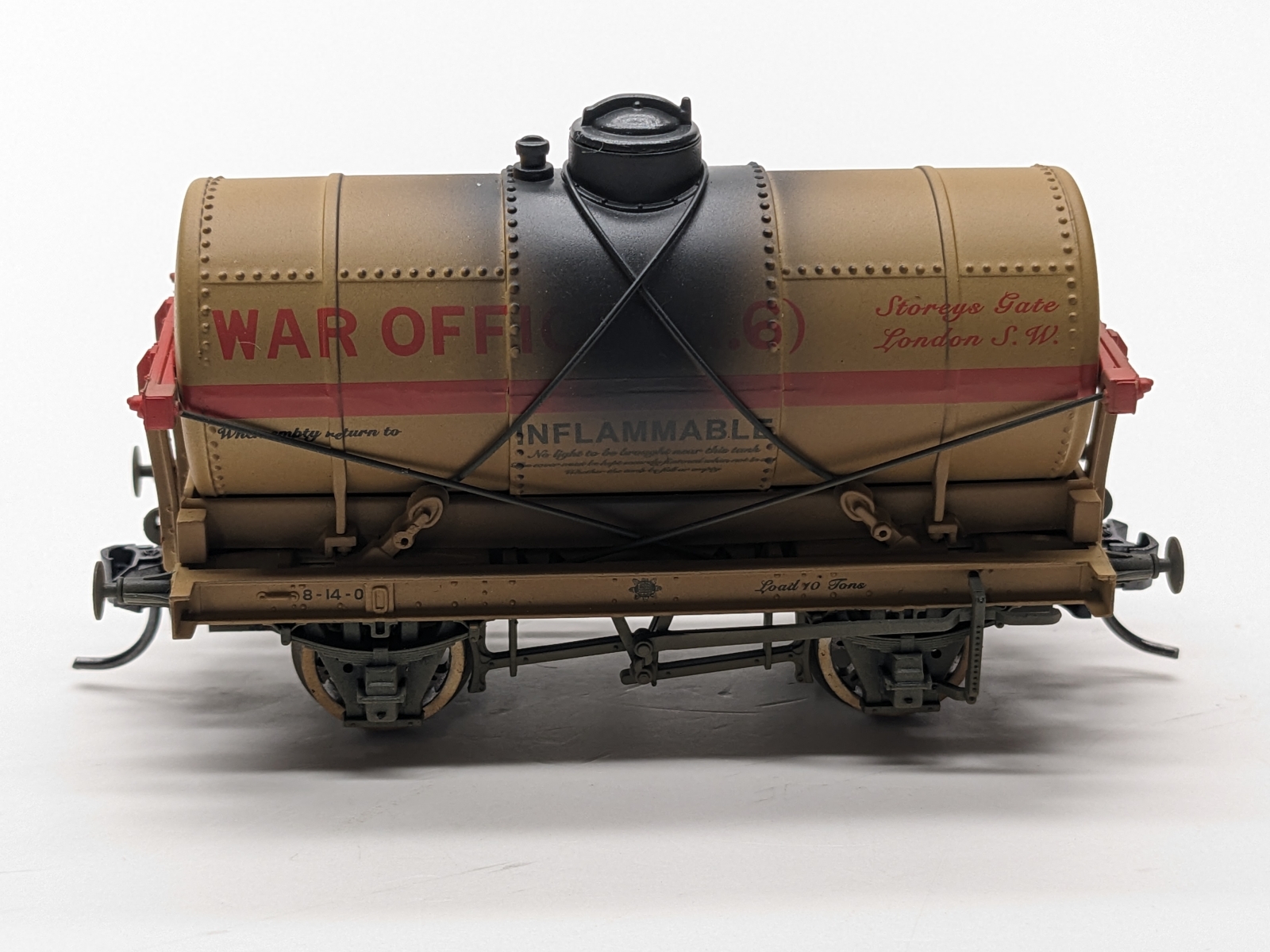 Bachmann 37-665K OO (Set of 3) 14Ton Tank Wagons - War Office A.6 ...